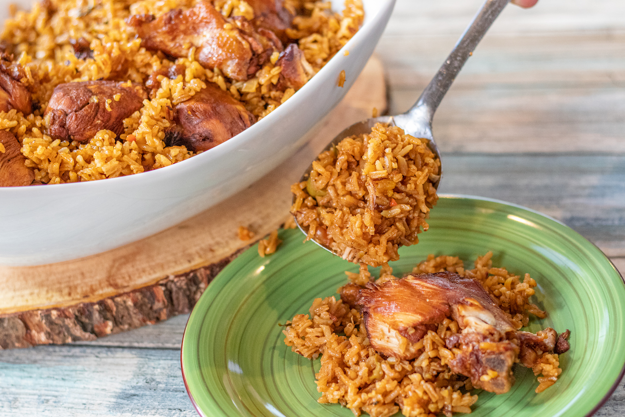 Locrio - Dominican One Pot Chicken and Rice - Belqui's Twist