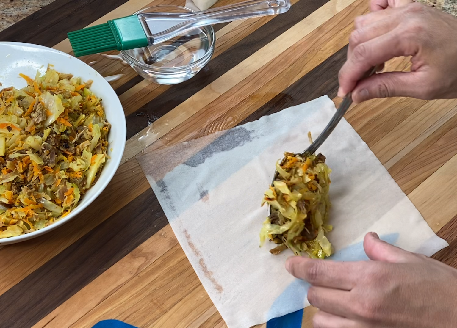 Pulled Pork Spring Rolls - Belqui's Twist