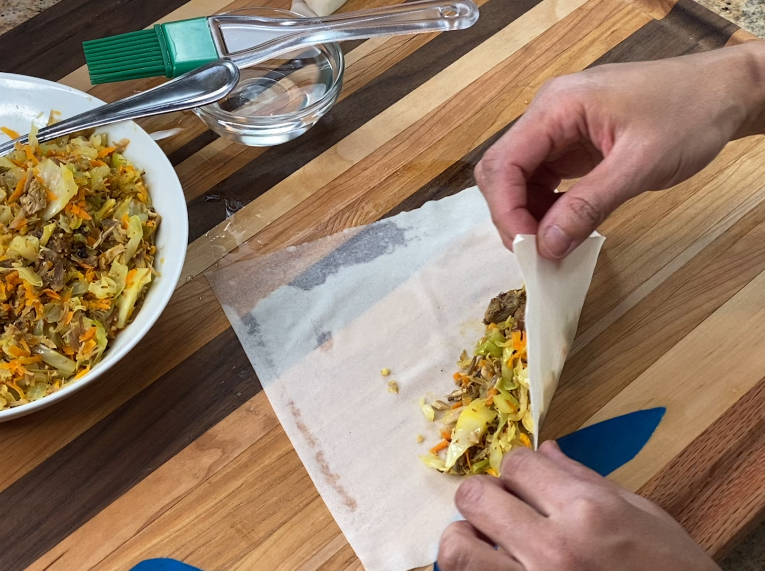 Pulled Pork Spring Rolls - Belqui's Twist