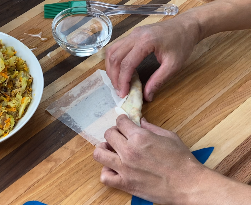 Pulled Pork Spring Rolls - Belqui's Twist